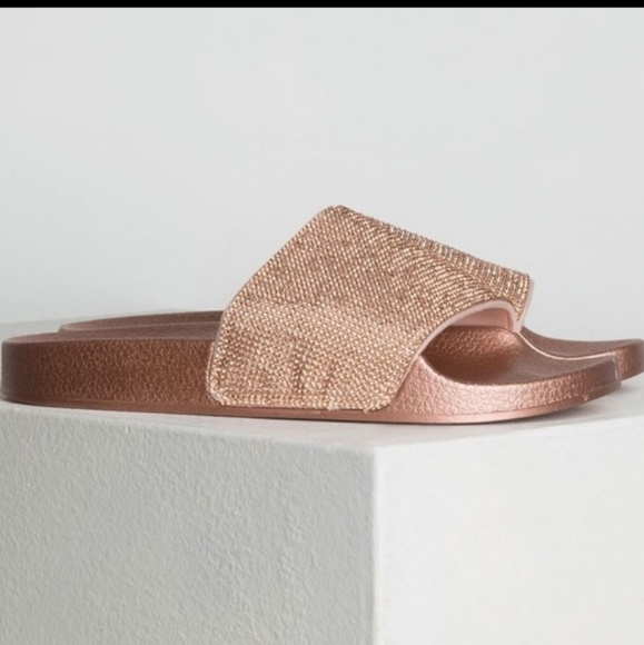Cape Robbin | Shoes | Rose Gold Jeweled Slides Sandles Size 6 7 | Poshmark